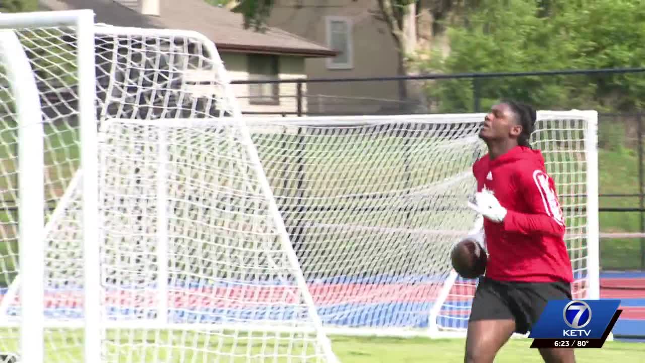 Trae Taylor reaffirms commitment to Nebraska football