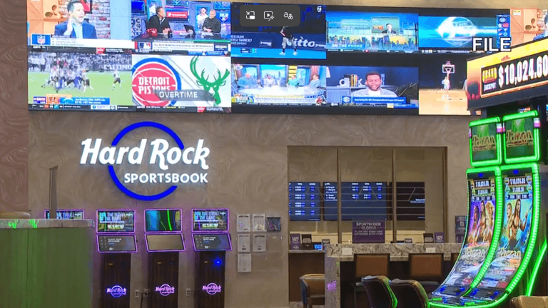 Hard Rock Bristol dealers take step toward unionization