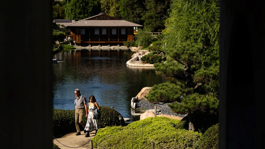 Principles and elements of Japanese garden design