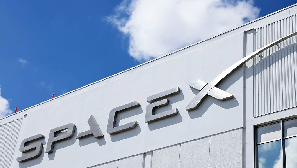 SpaceX to reserve 5% of IPO shares for insiders with no lock-up