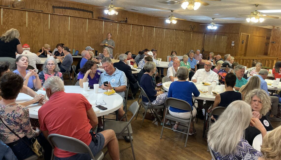 Lt. Gov. Evette campaigns in Warrenville with McMaster