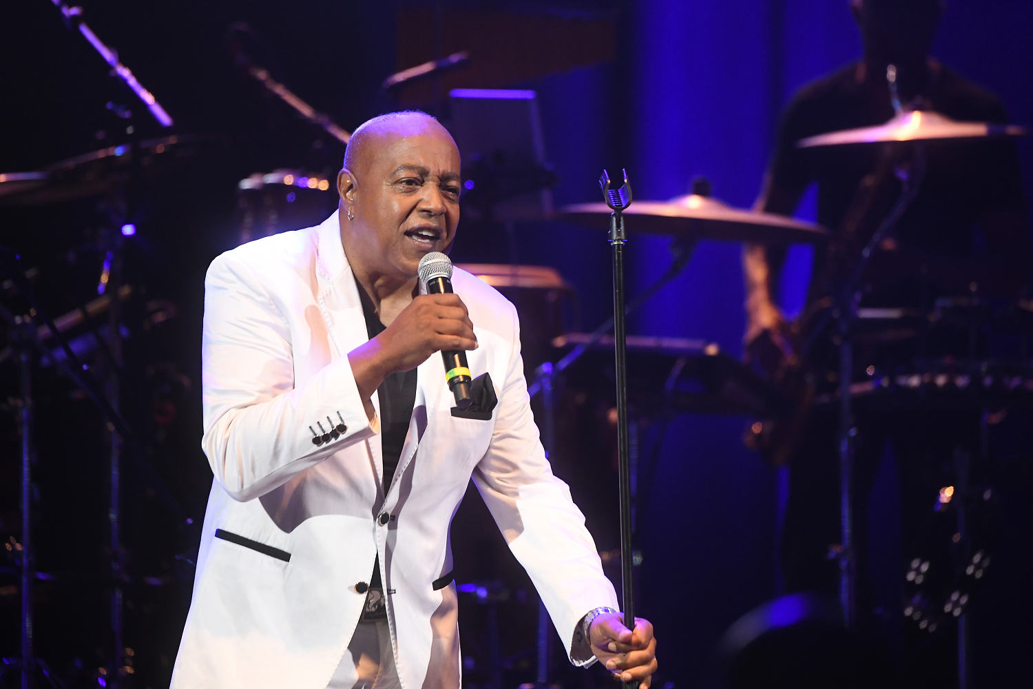 ‘Beauty and the Beast’ and ‘Whole New World’ singer Peabo Bryson dies ...