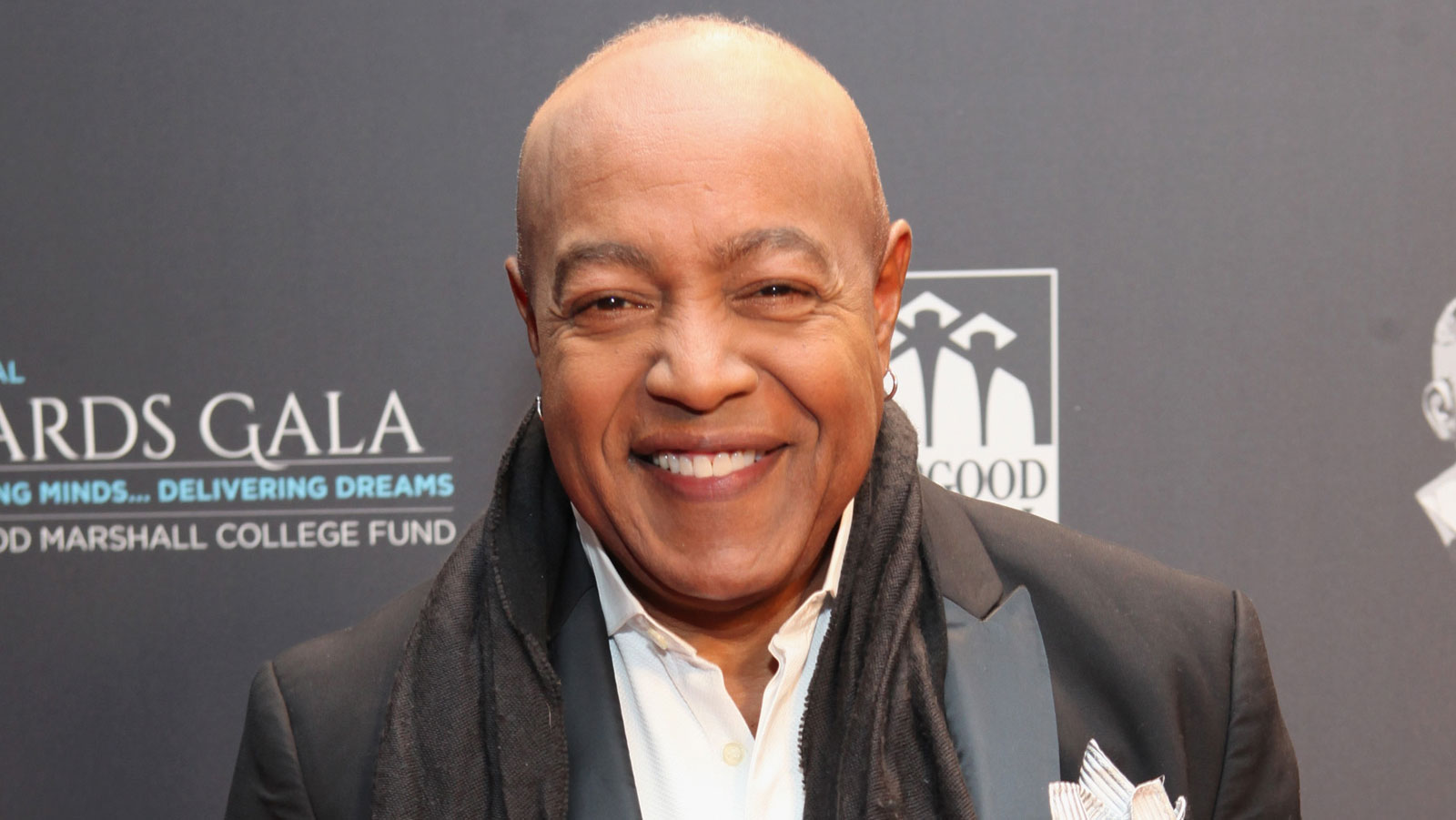 Peabo Bryson Dies: R&B Singer Of Songs For 'Aladdin' & 'Beauty & The ...