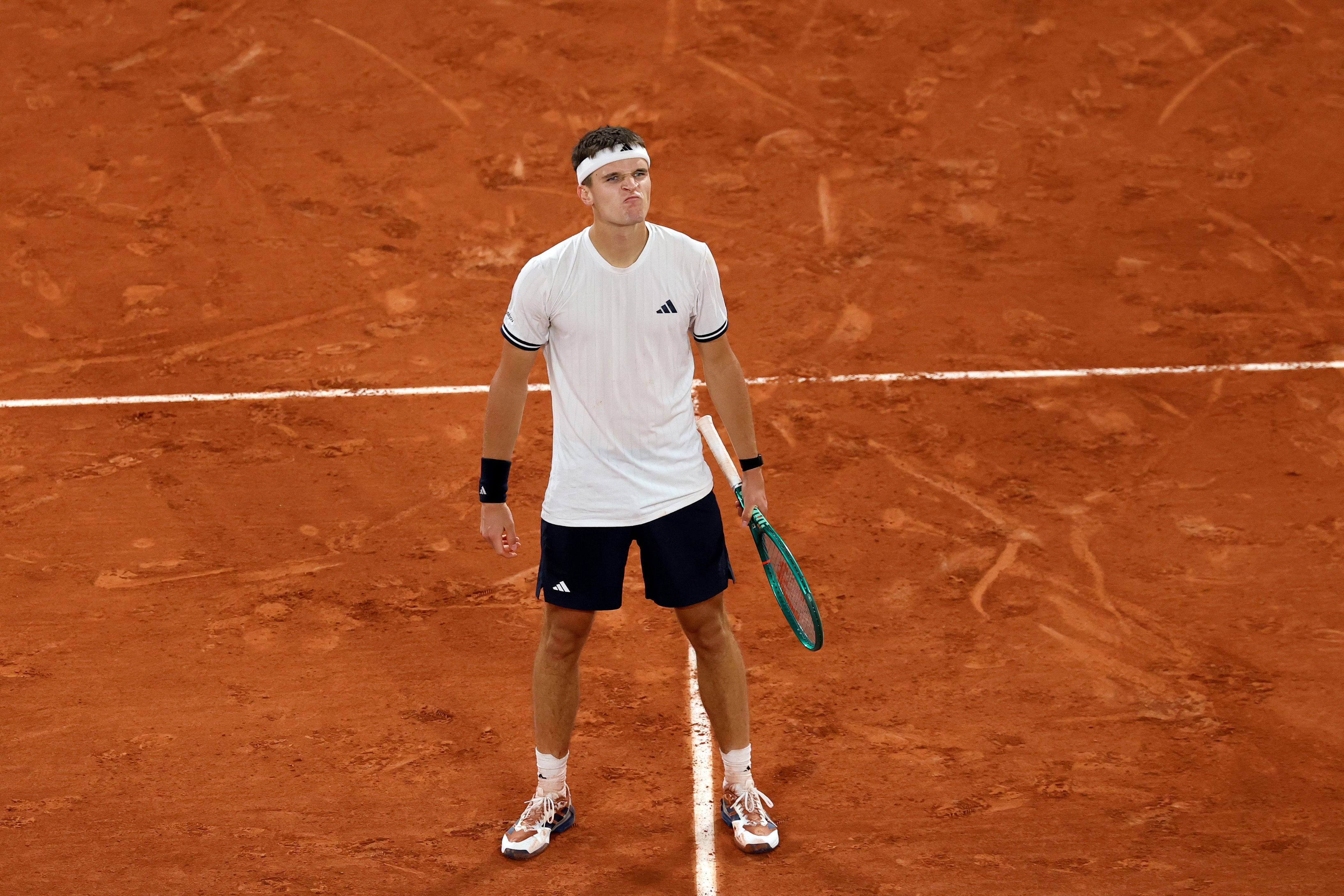Mensik outlasts Fonseca in battle of starlets but greater test awaits
