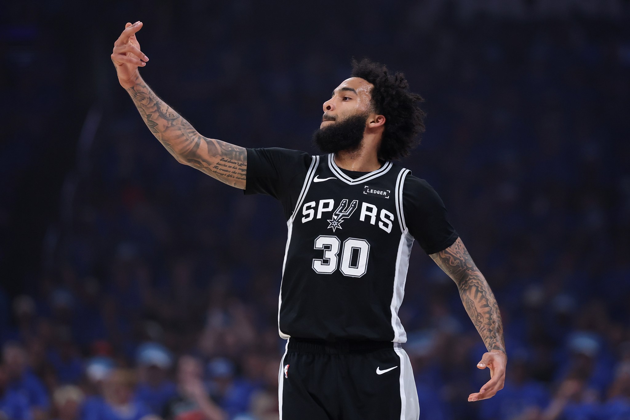 Spurs' Julian Champagnie embraces hometown villain role against Knicks
