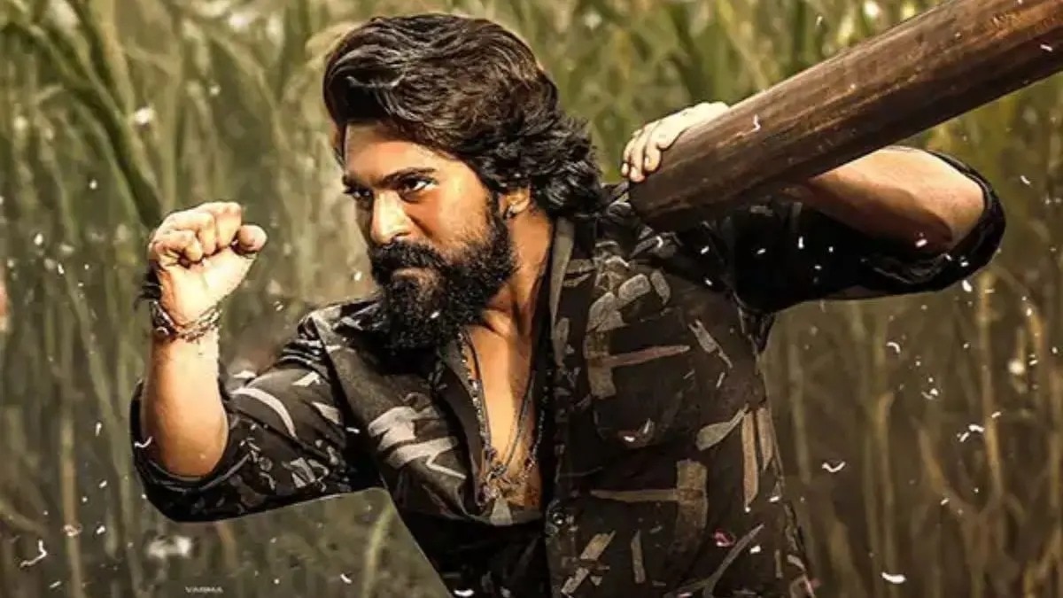 Peddi advance booking: Ram Charan's film needs a late push, trails Game ...