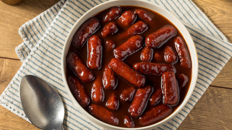 Sweet and sticky party hot dogs just need 2 sauces and a slow cooker