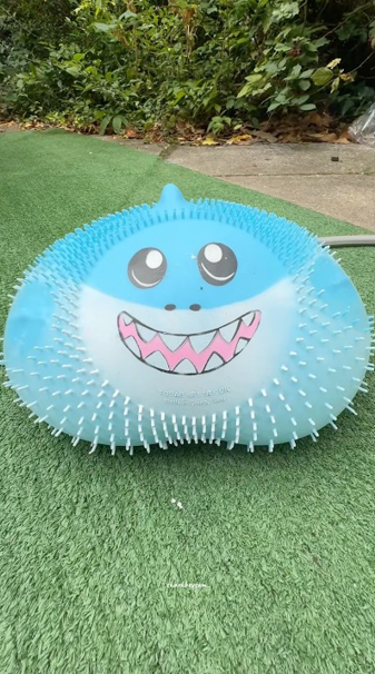 Stretch shark pop giant toy explosion moment