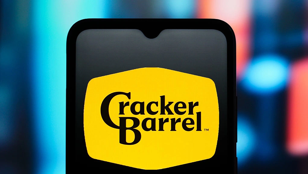 9 Cracker Barrel breakfast favorites