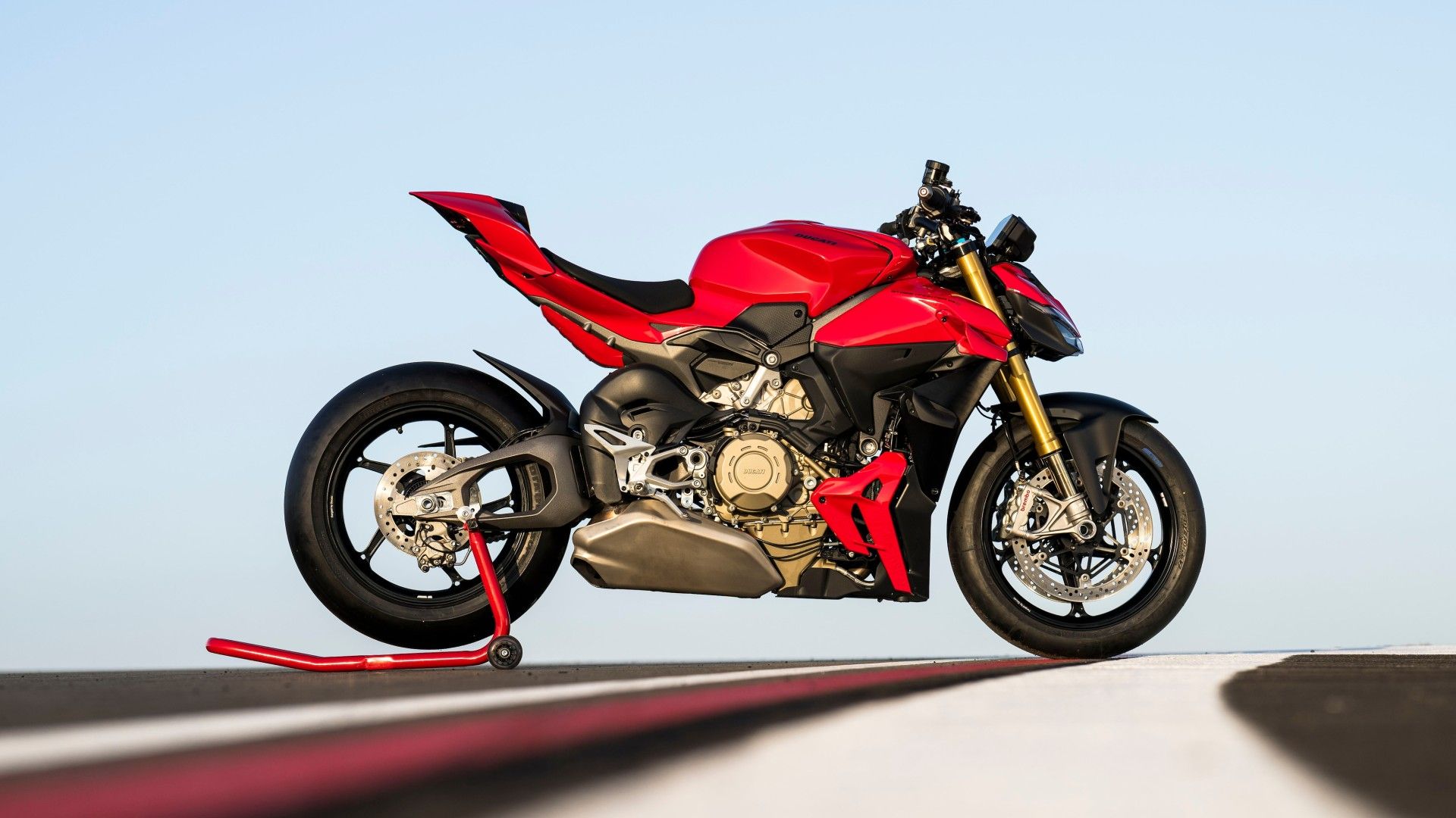 The motorcycle that makes riders stop shopping for upgrades