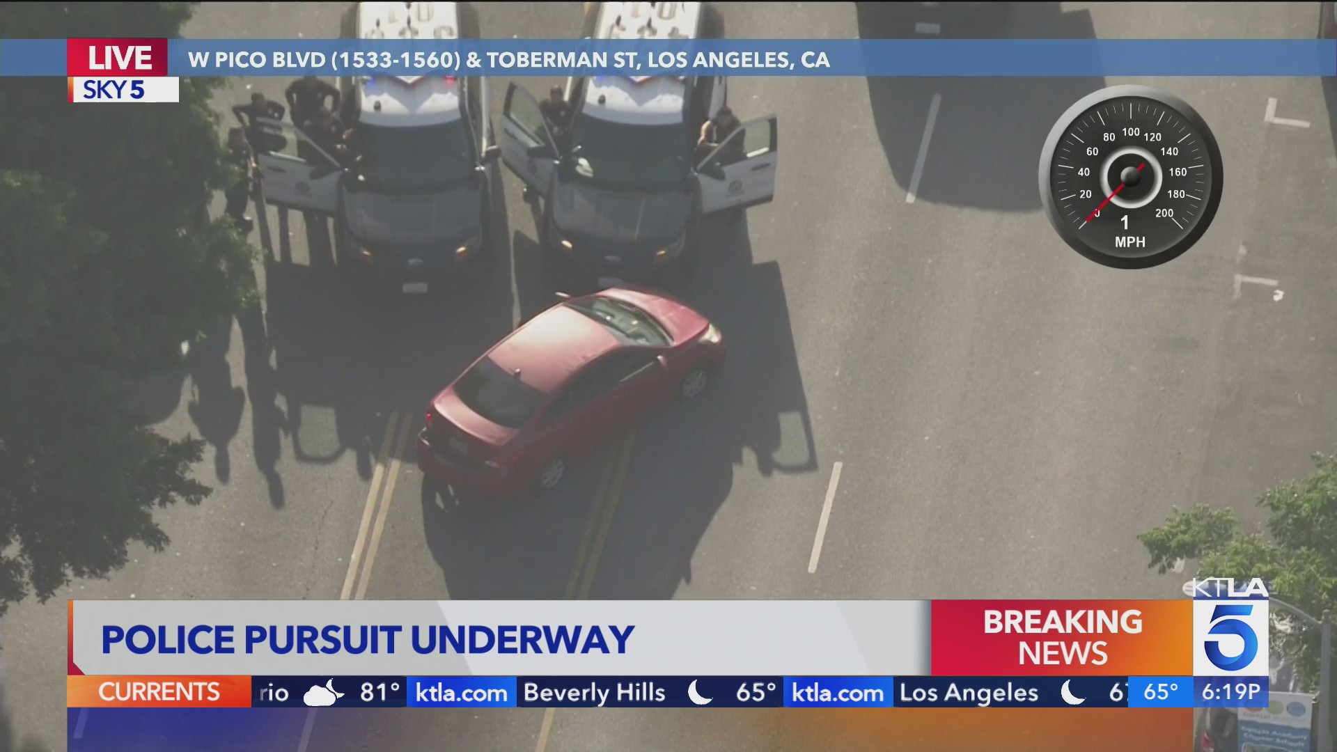 LAPD officers arrest suspected car thief