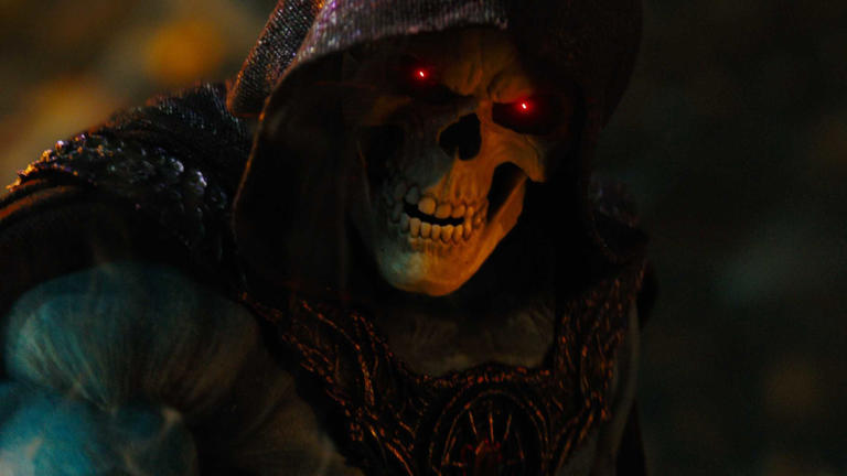 Masters of the Universe review: Nicholas Galitzine makes He-Man the ...