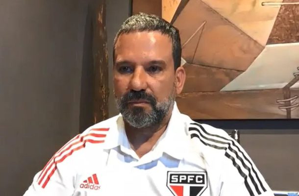 Conselho do São Paulo rejeita proposta de afastamento de Olten Ayres