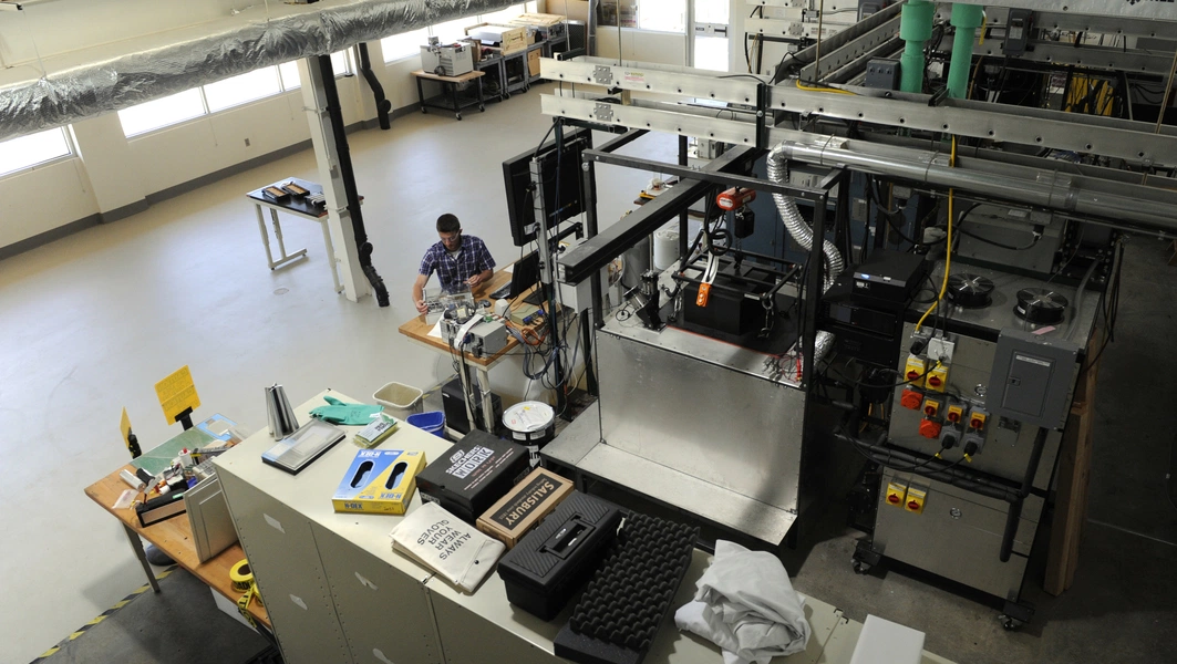 PNNL debuts first US prismatic battery cell line