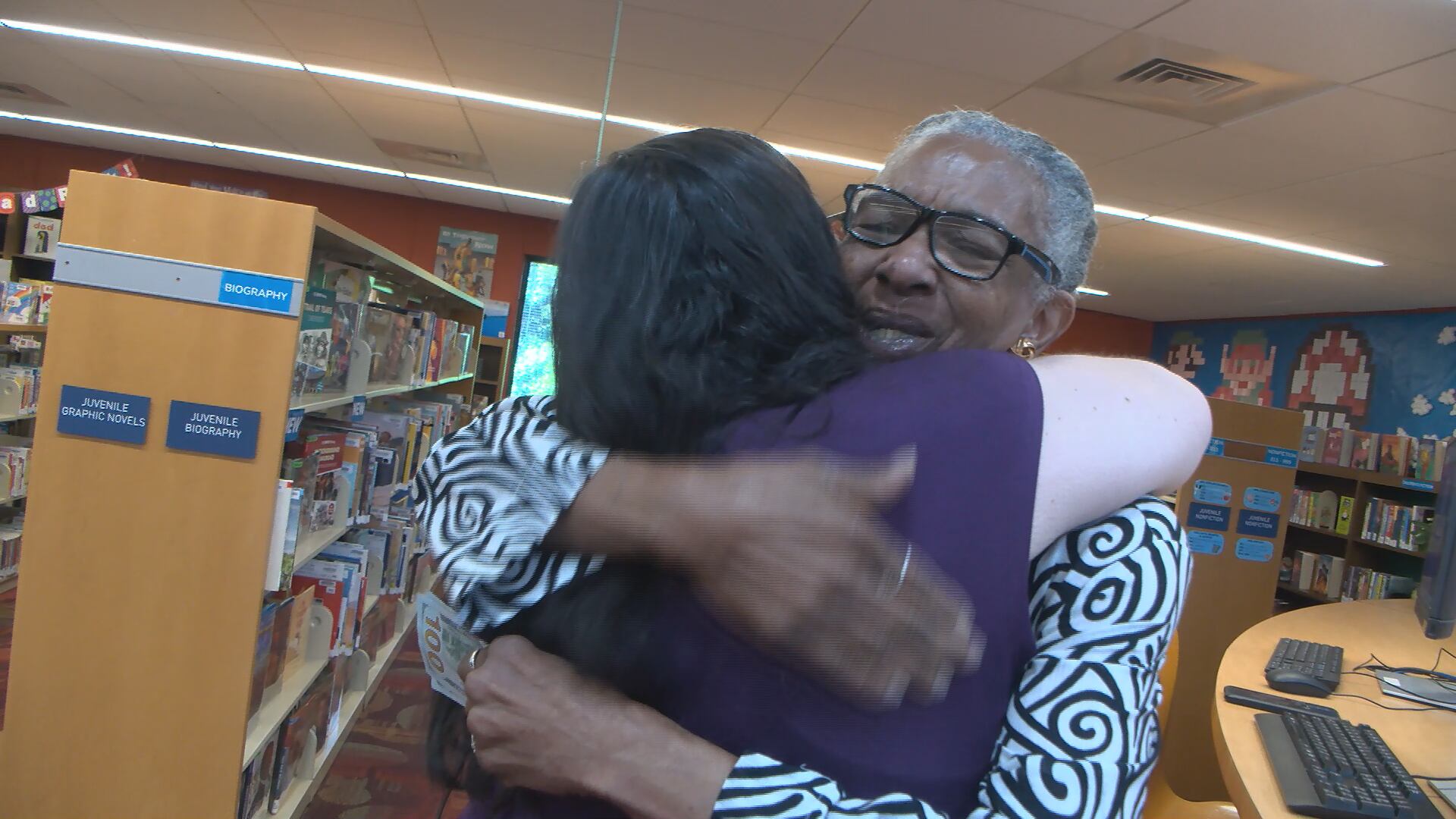 Richmond library assistant bridging gap for area students