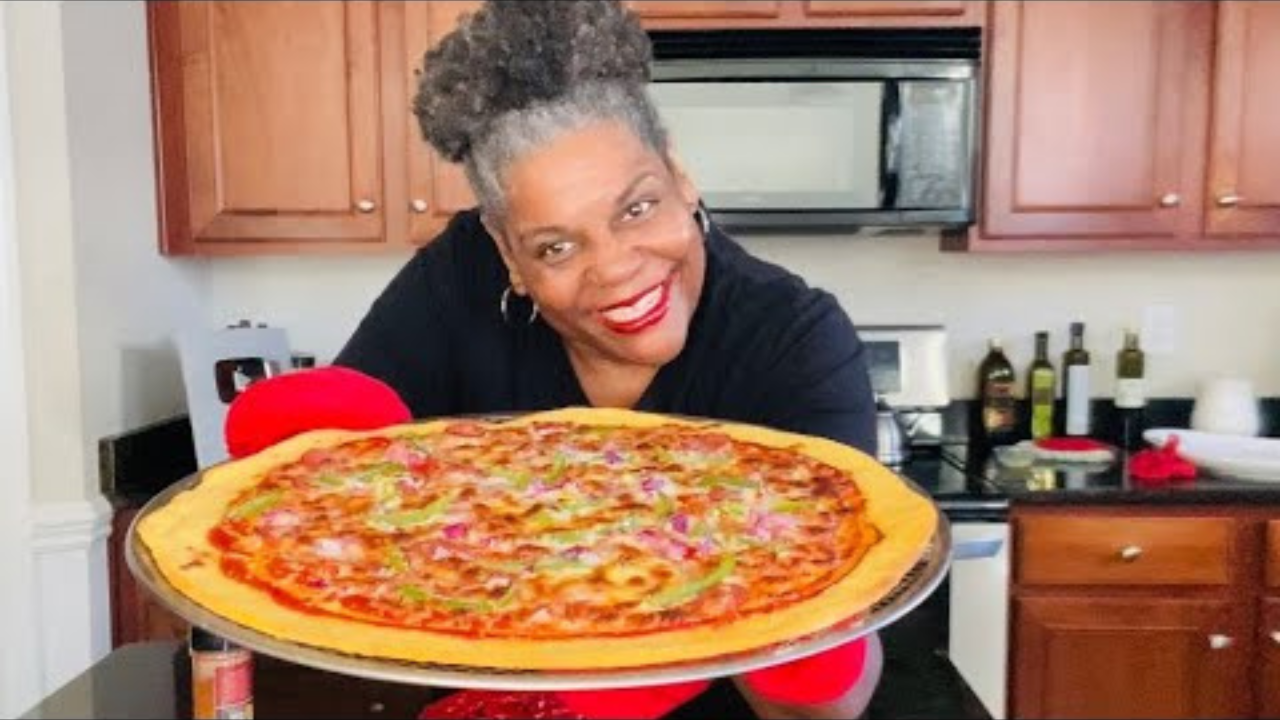 Homemade pizza without yeast