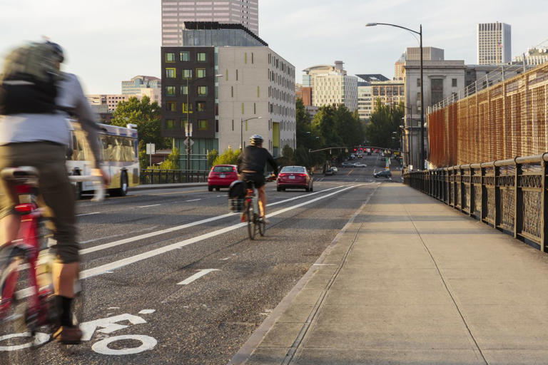 Lawmakers introduce bipartisan America Bikes Act