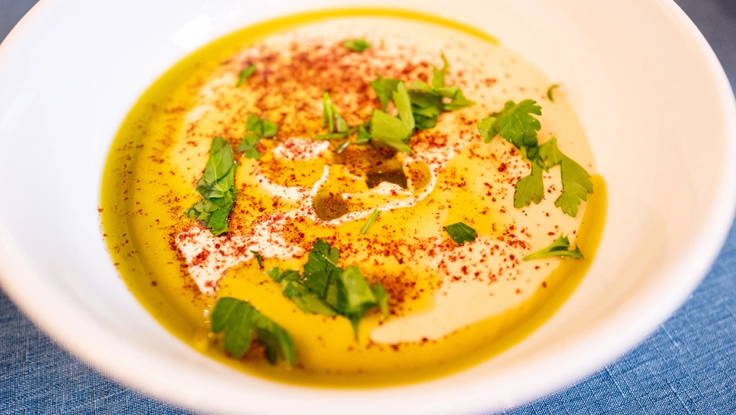 How to nail the creamiest homemade hummus ever