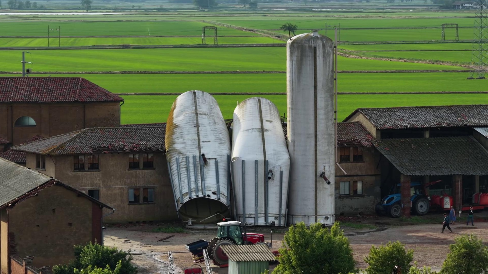 Downburst in Lomellina: crollano i silos nelle campagne