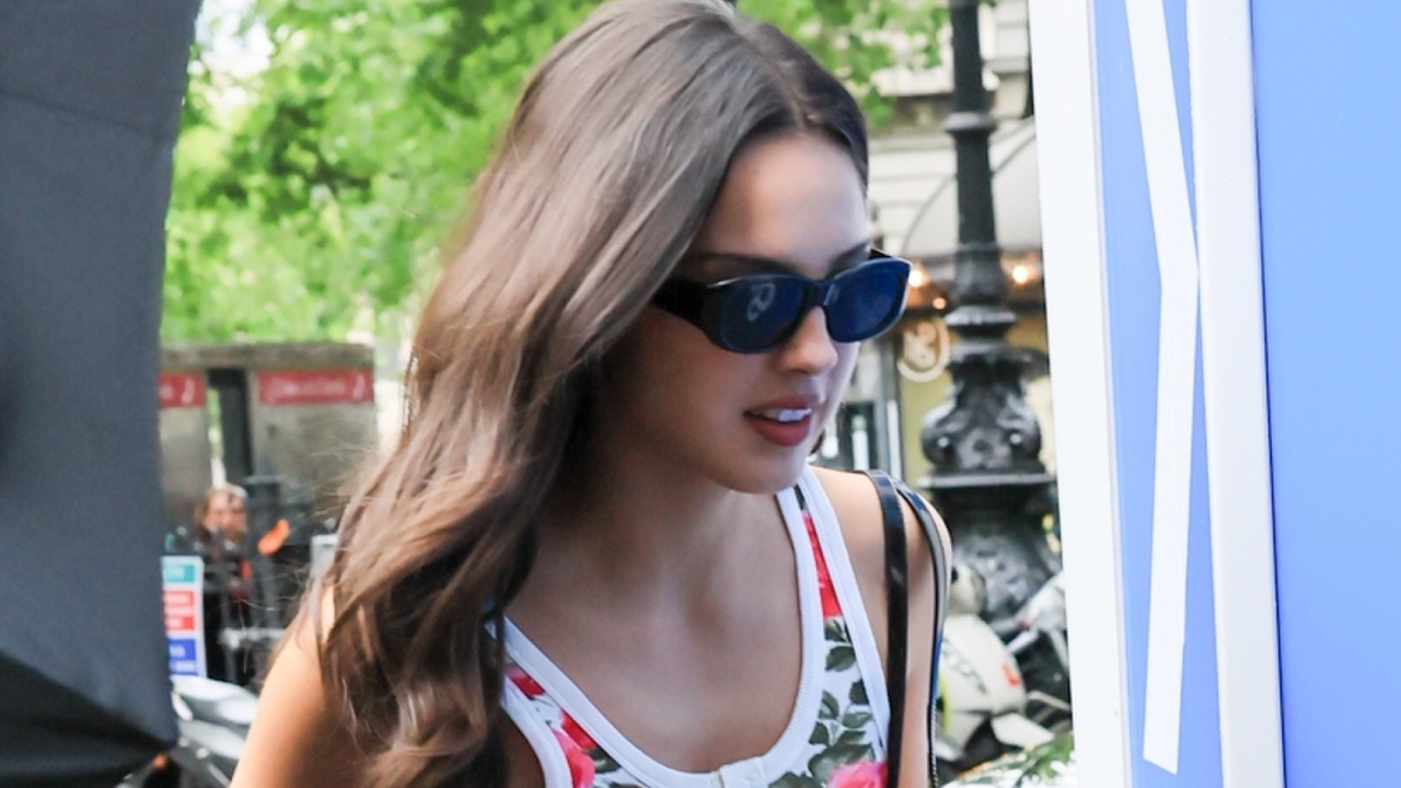 I'd betray white tank tops any day for a swap like Olivia Rodrigo's