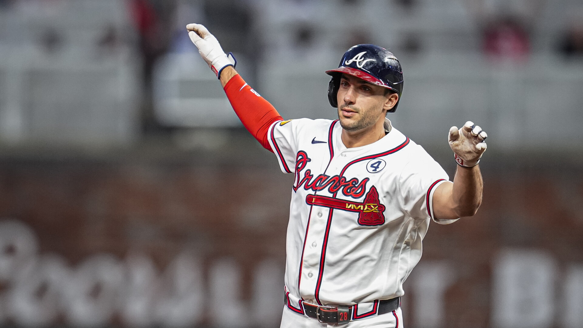 Matt Olson, baseball’s iron man, stars for the Braves on Lou Gehrig Day