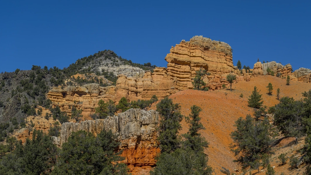 Exploring Utah's scenic Byway 12 and national parks
