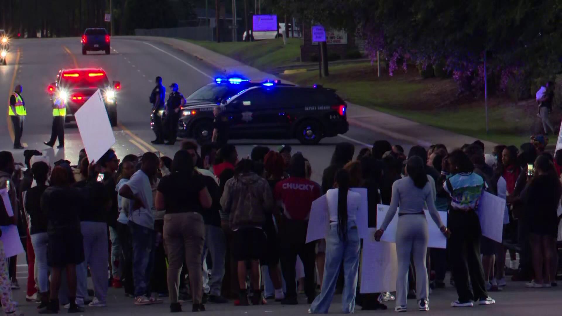 Protesters gather at Columbia-area gas station after acquittal in Rick ...