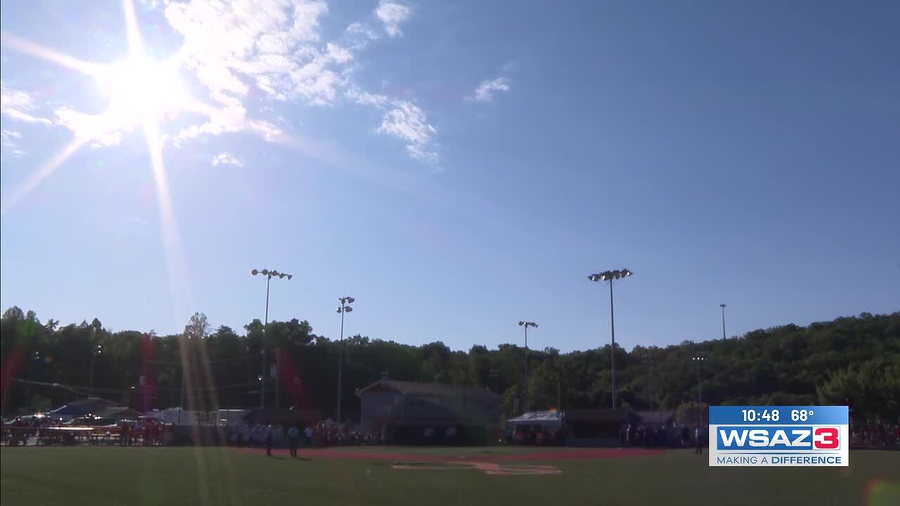 Hurricane stays alive at state tournament