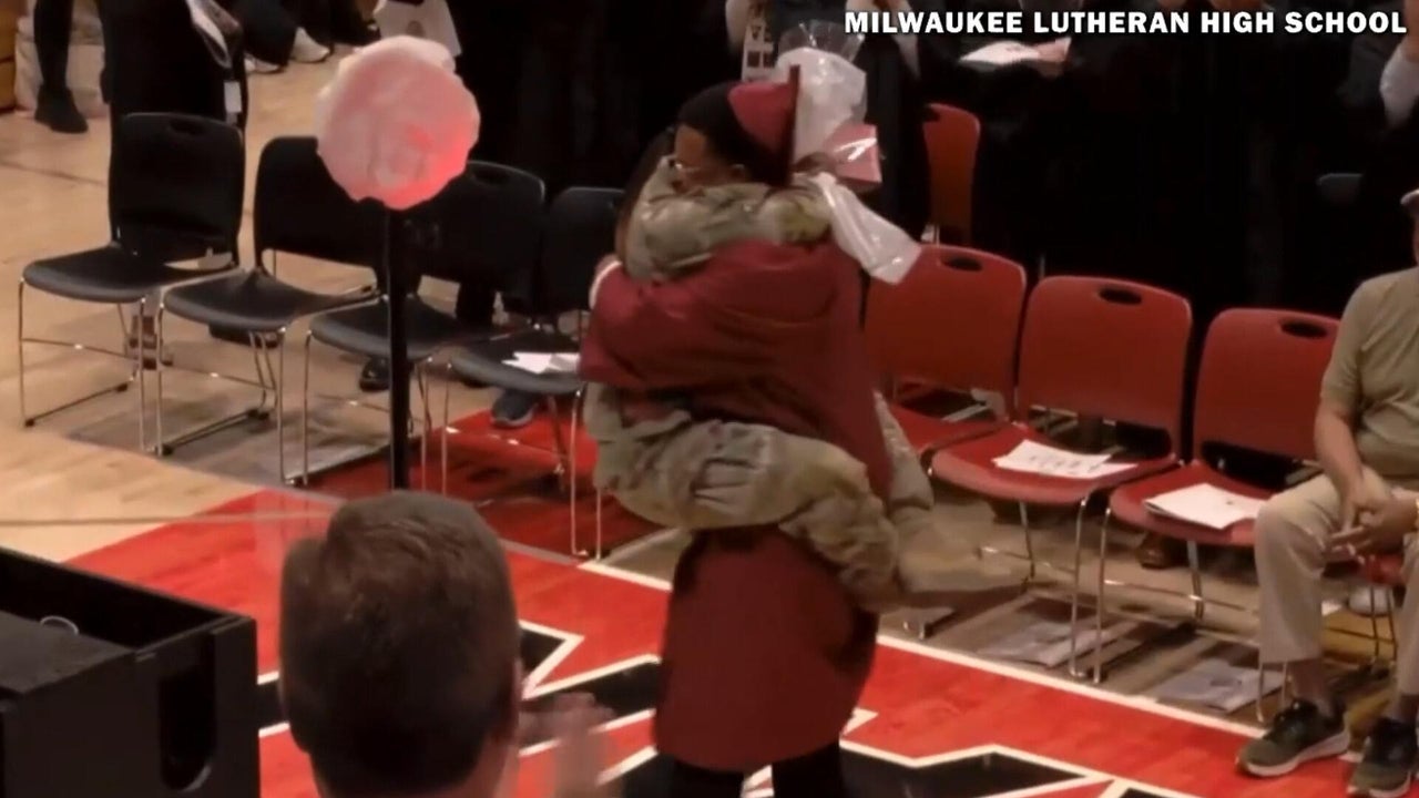Army specialist surprises brother at his graduation ceremony: "It was a ...
