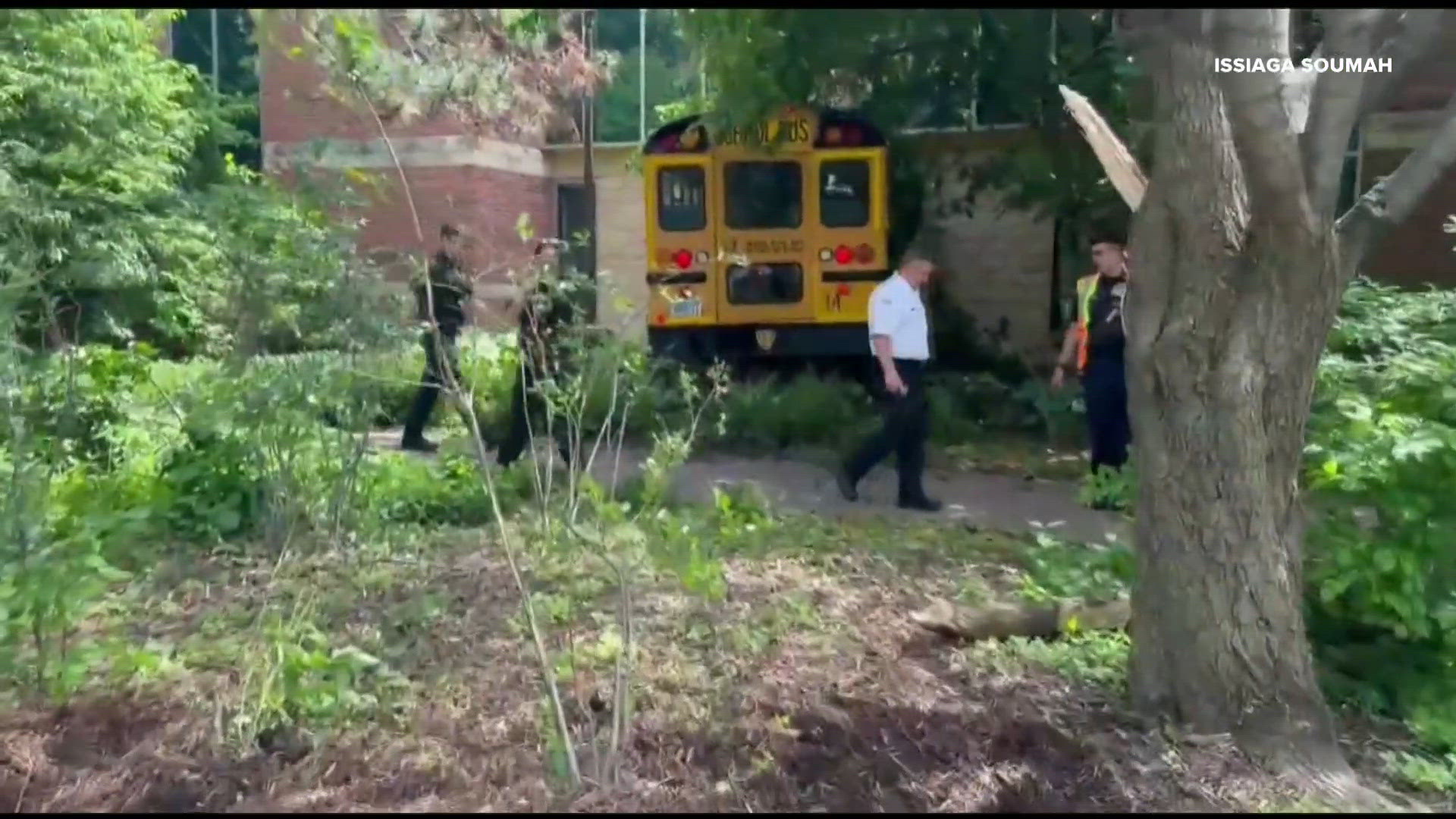 School bus crashes into Hamline University building