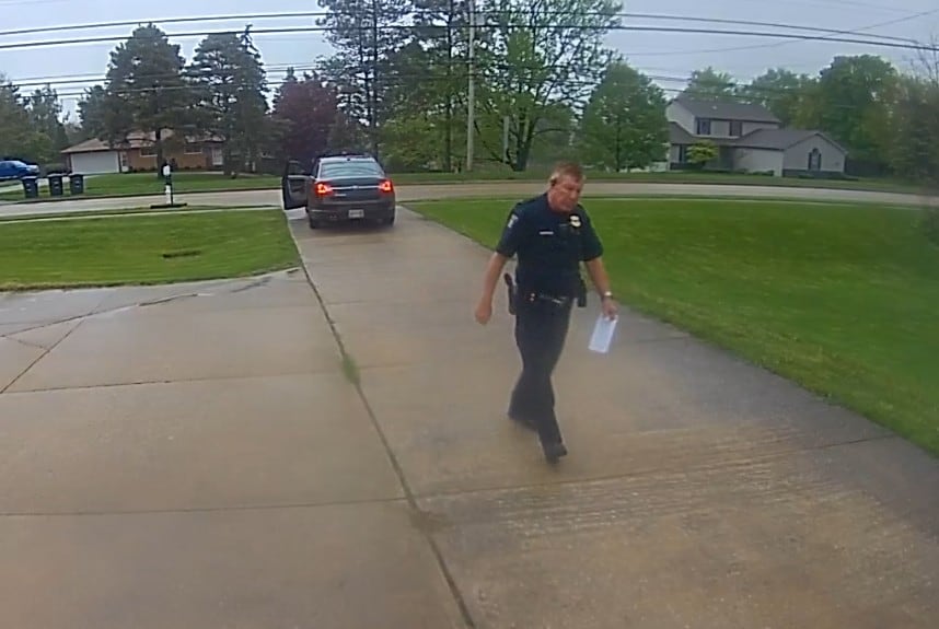 Armed security guard delivered legal letters to Medina County ...