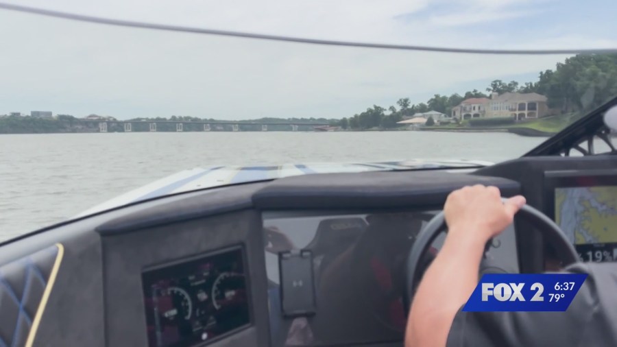 Missouri company makes waves in high-performance boats