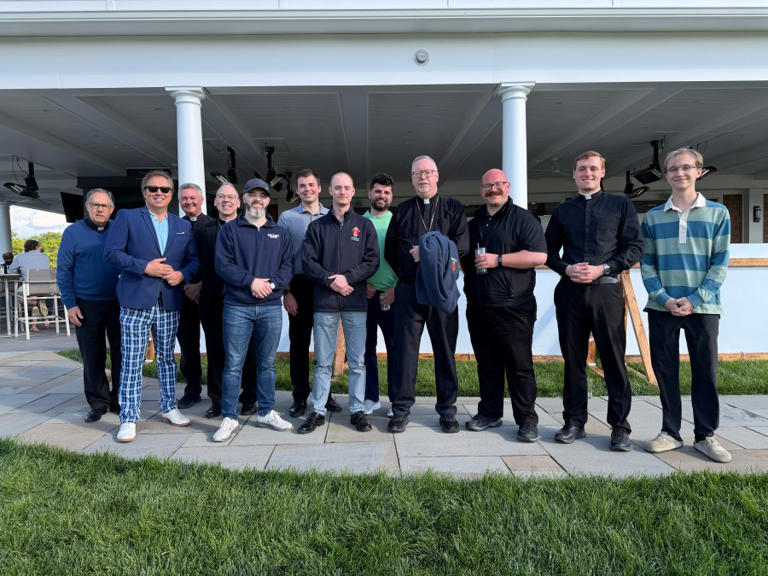 In Your Neighborhood: Dennis House emcee’s charity golf tournament in ...