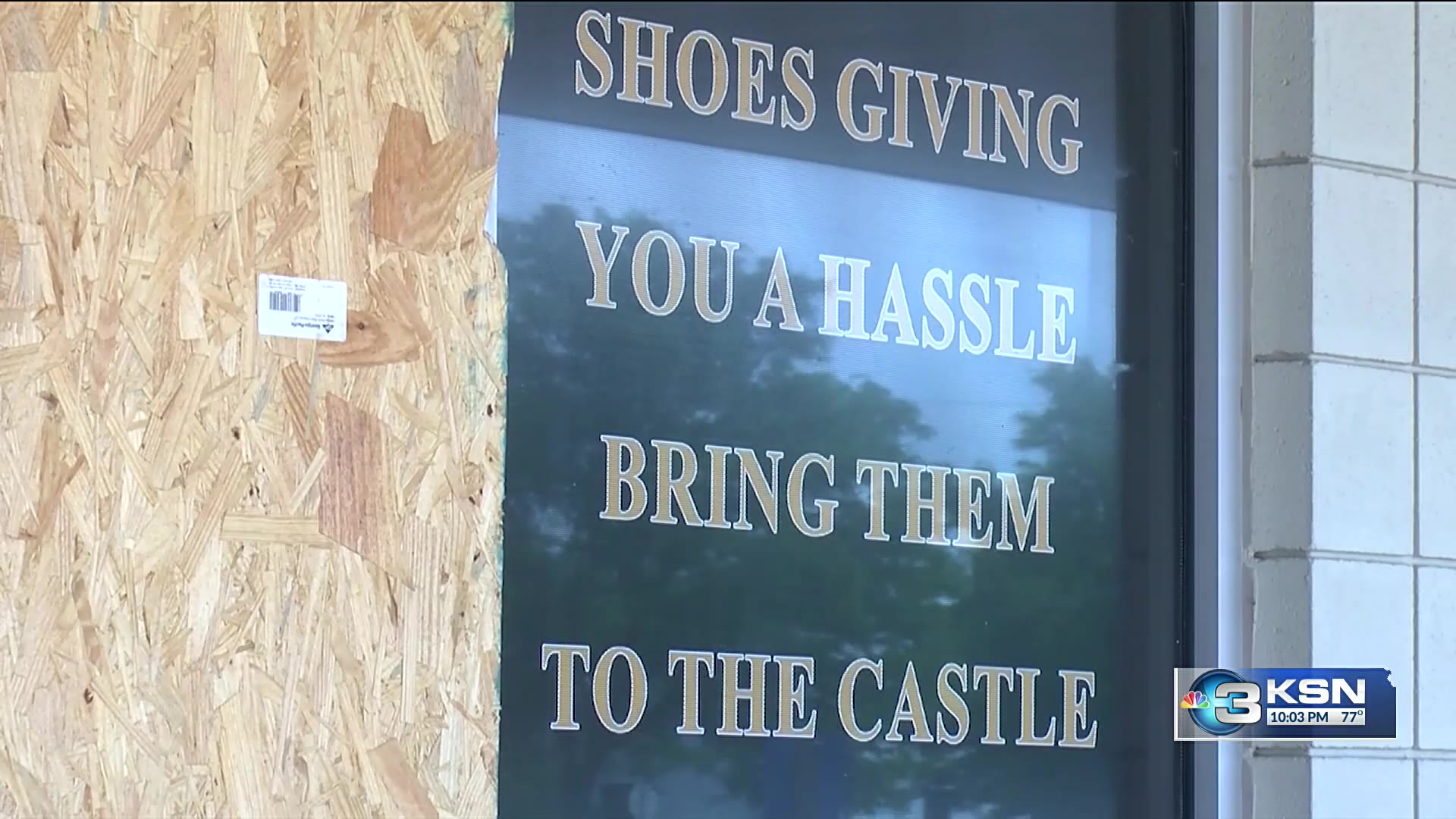 Wichita shoe store burglarized, owner expresses frustration