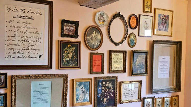 How to turn cheap, thrifted scarves into stunning wall art