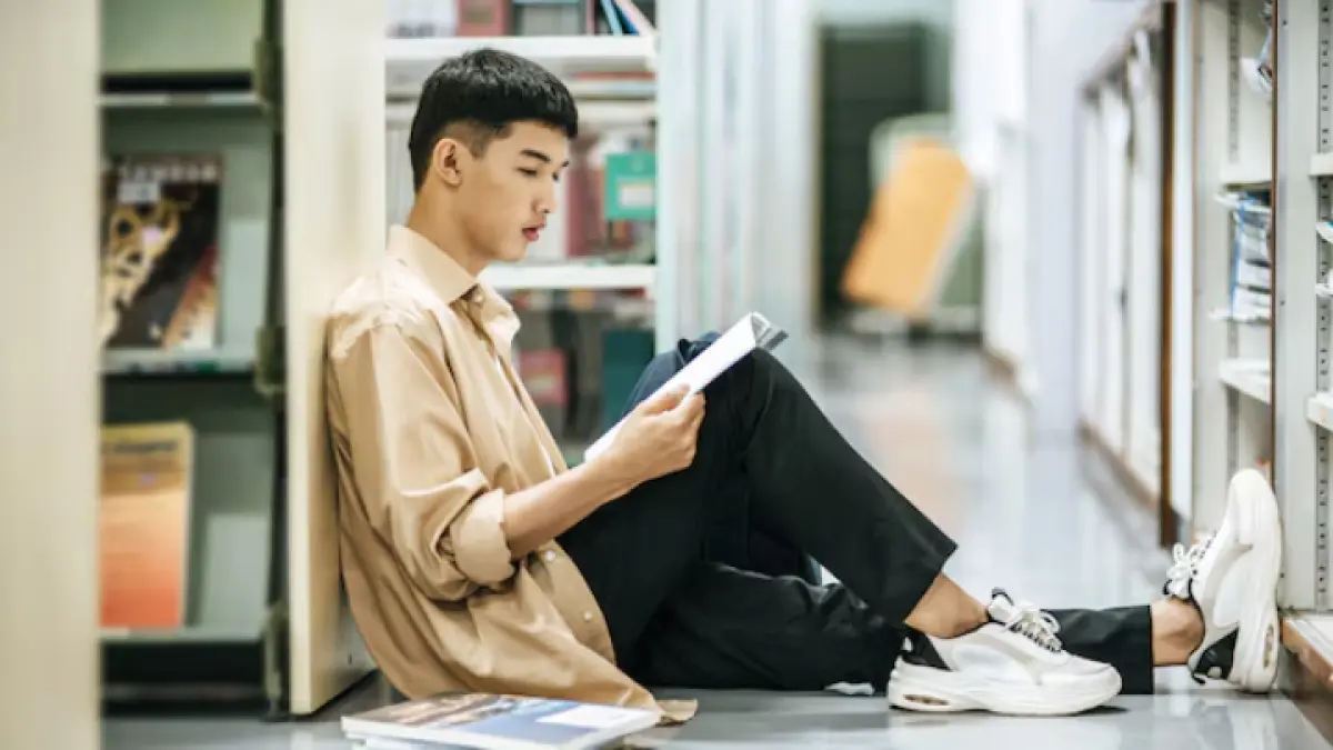 Orang yang tumbuh dengan membaca buku biasanya mengembangkan 7 ciri ...