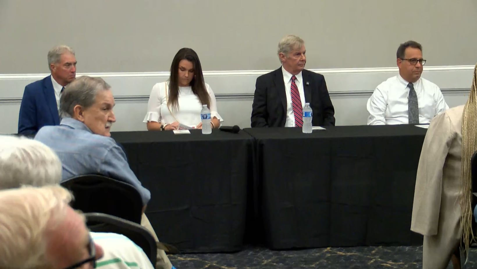 Four candidates make their case at Ward 2 forum