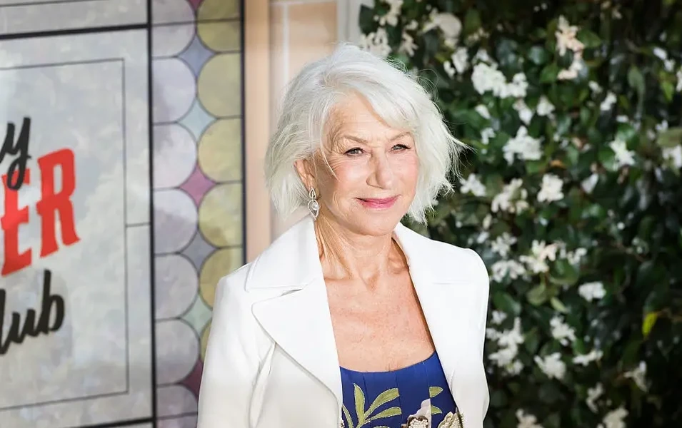 Helen Mirren’s effortless gray hair shift reflects Hollywood’s silver trend