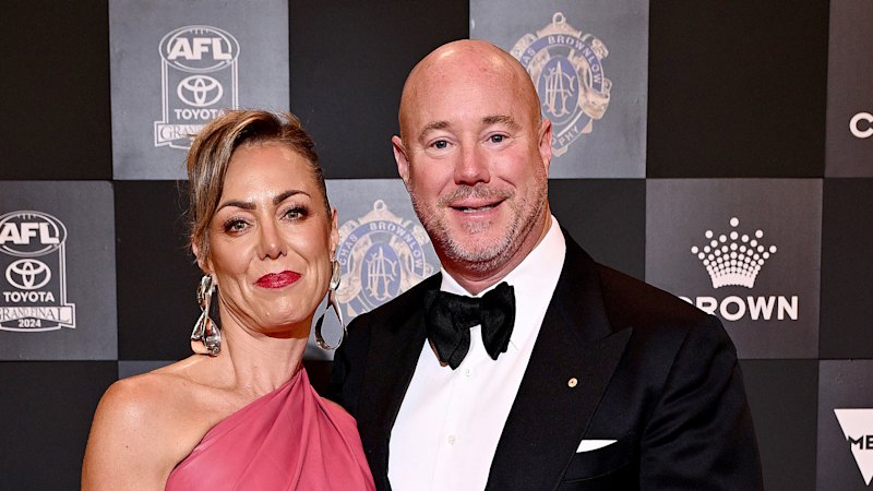 Ex-Carlton boss suffers legal loss in lewd photo battle