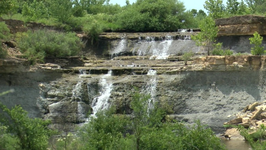 E coli advisory lifted for swimming beach at Kansas lake