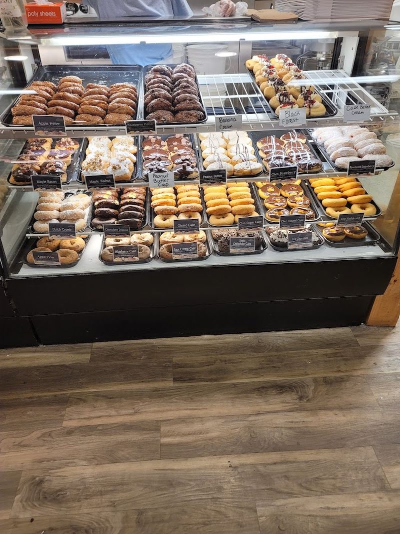 This New Jersey shopping village offers Amish goods, antiques, and ...