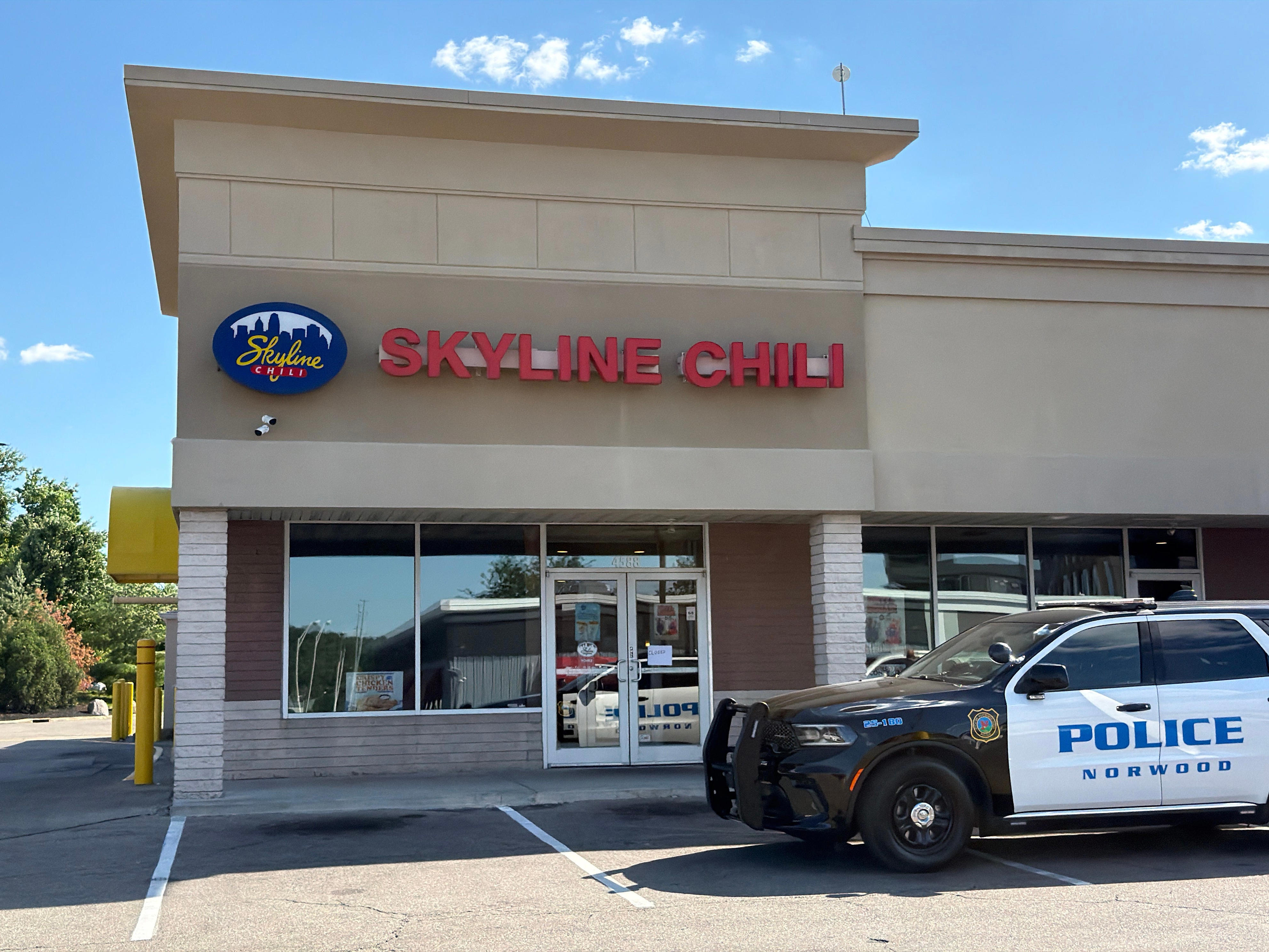Woman fatally stabbed by ex-boyfriend in Skyline was a waitress there