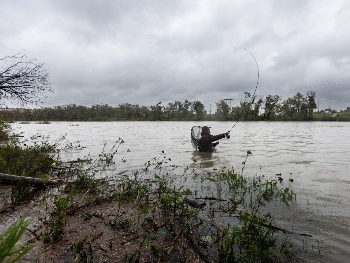 Boating advisory lifted for Bow and Elbow rivers, but caution still advised