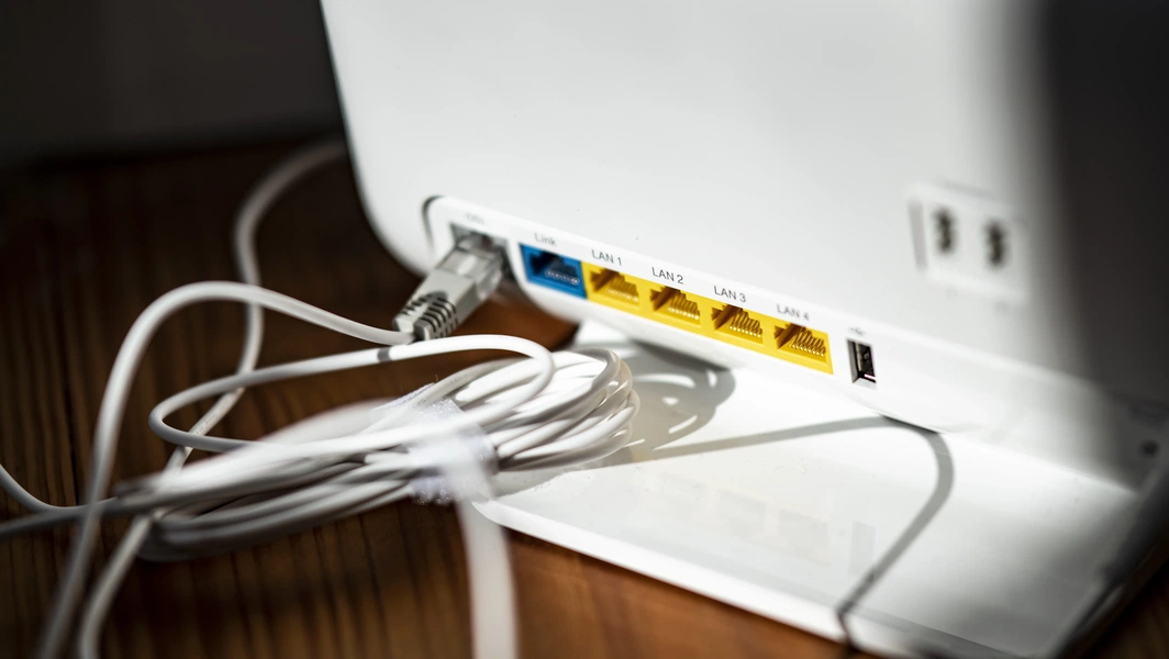Securing and monitoring your Wi‑Fi network