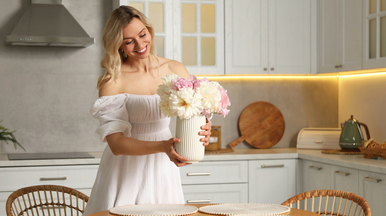 Don't toss an old toilet paper holder: Turn it into an elegant upcycled ...