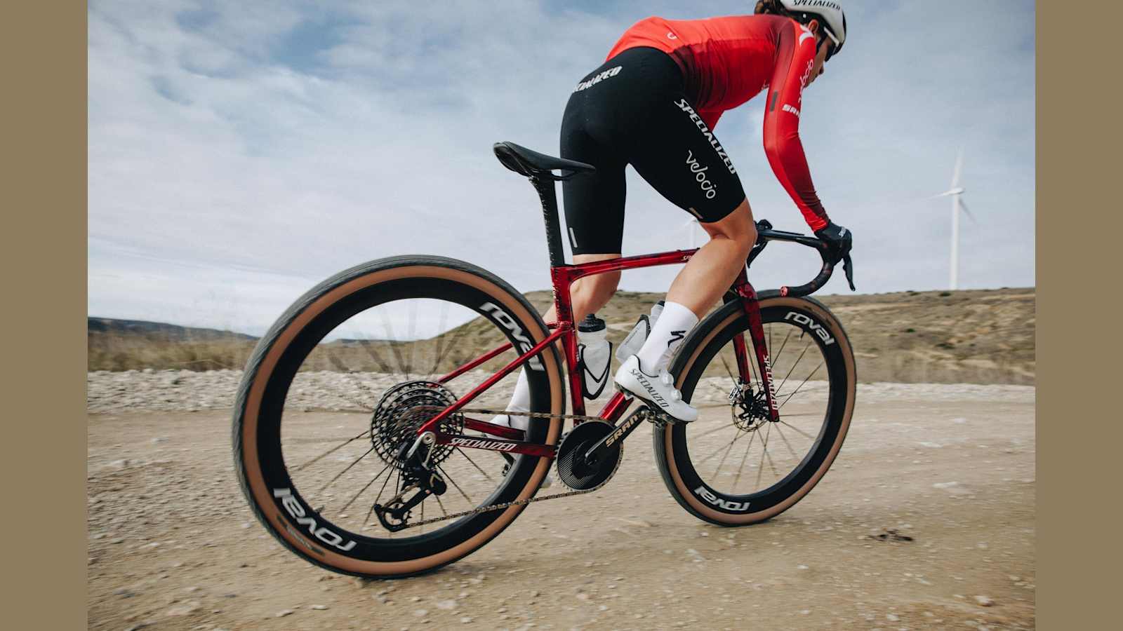 Neues Specialized Crux 5: Race-Gravelbike mit Aero-Vorteil