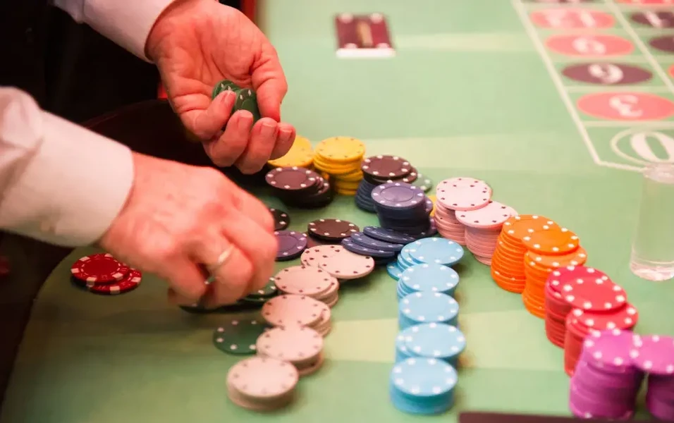 Hard Rock Bristol dealers vote to unionize in 108-65 tally
