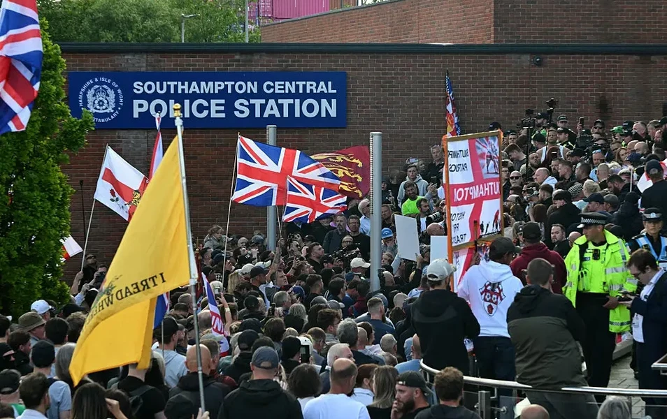 Southampton protest over Nowak murder erupts into violent clashes