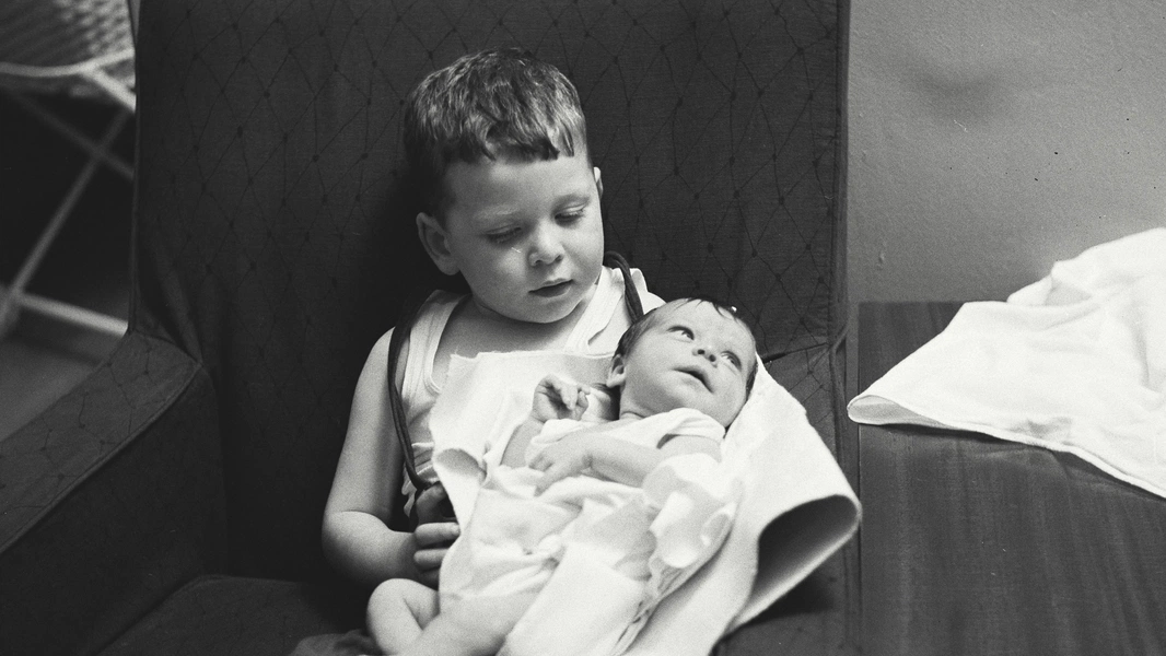 Helping toddlers welcome a new sibling