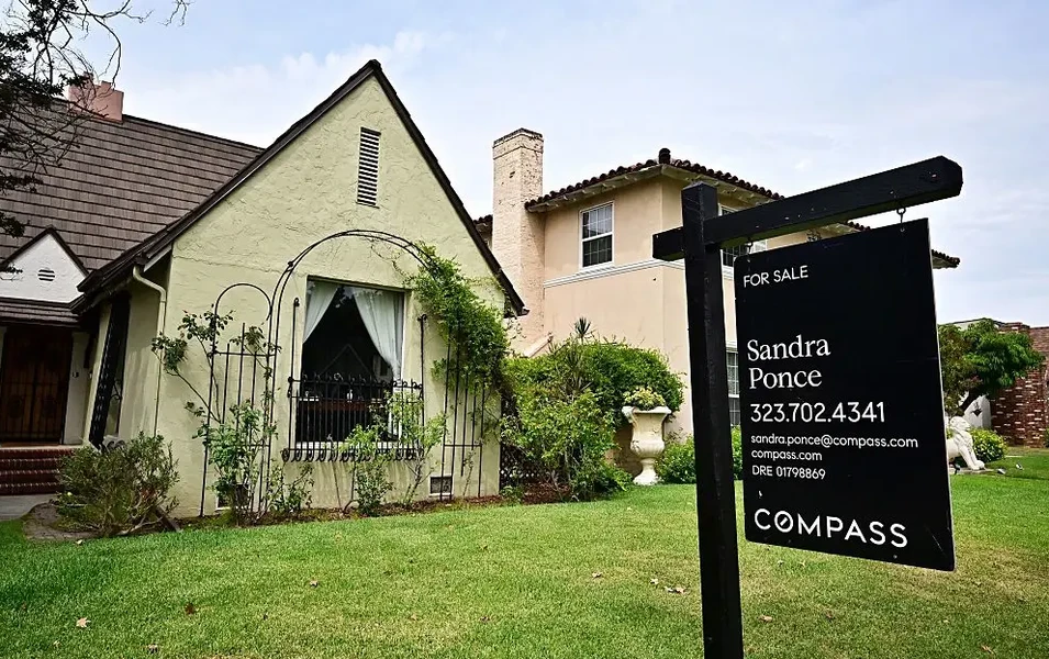 Mortgage costs hit $2,134 median as investors retreat